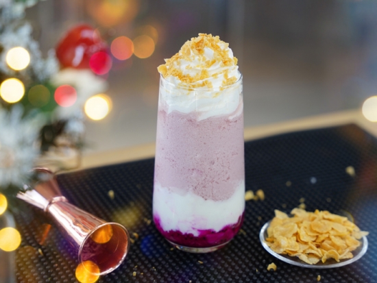 Dâu Hồng Yogurt - Công Thức Đá Xay Đặc Biệt Hút Khách Dịp Lễ Giáng Sinh ...